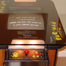 Grand Idea Studio: Pac-Man Dinner Table